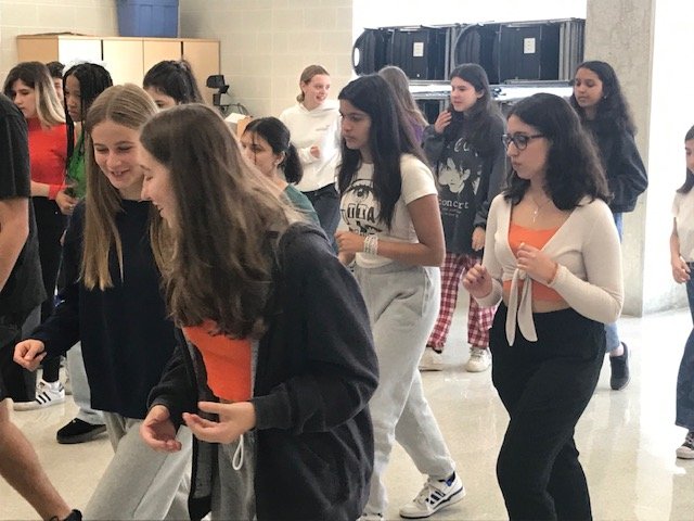 Spanish Class Dance Photos – North Toronto Collegiate Institute